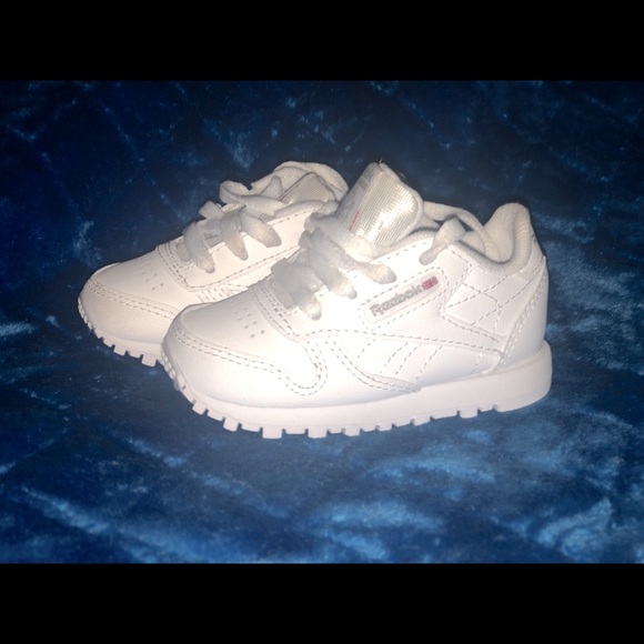 Reebok | Shoes | Redbox Classic Leather Sneakers | Poshmark